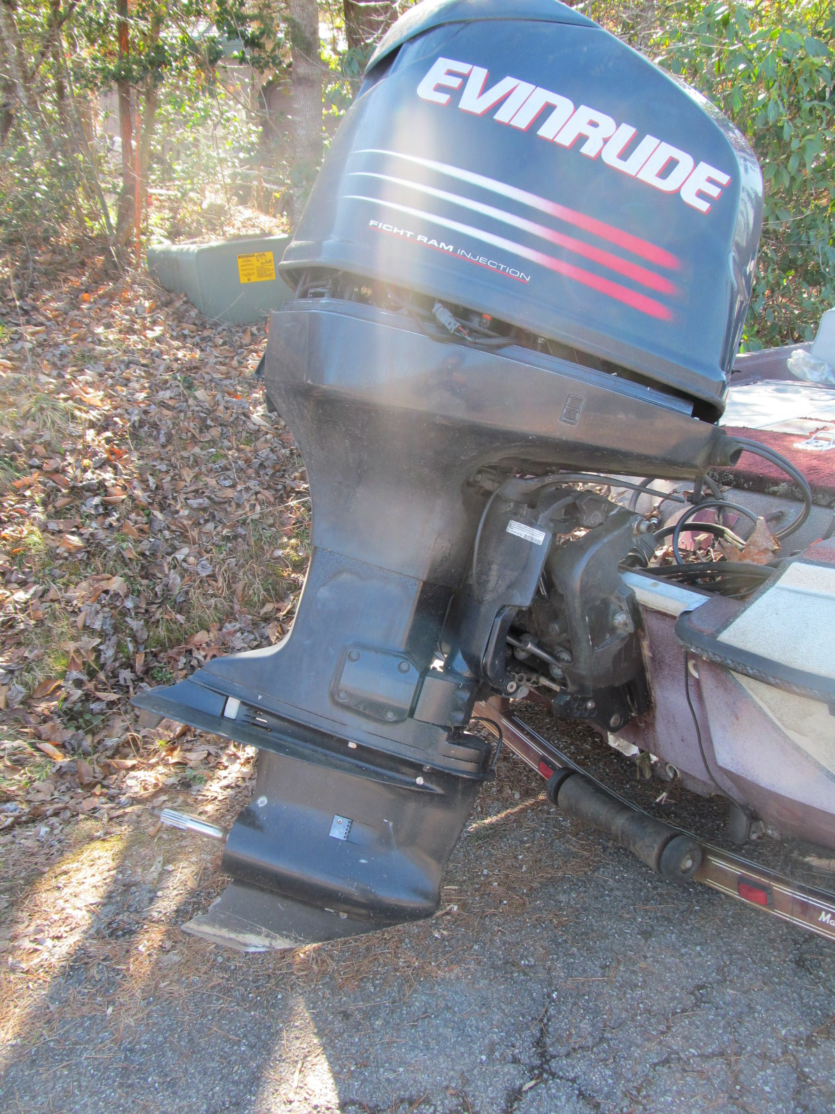 200 evinrude Ram Hood Cowl